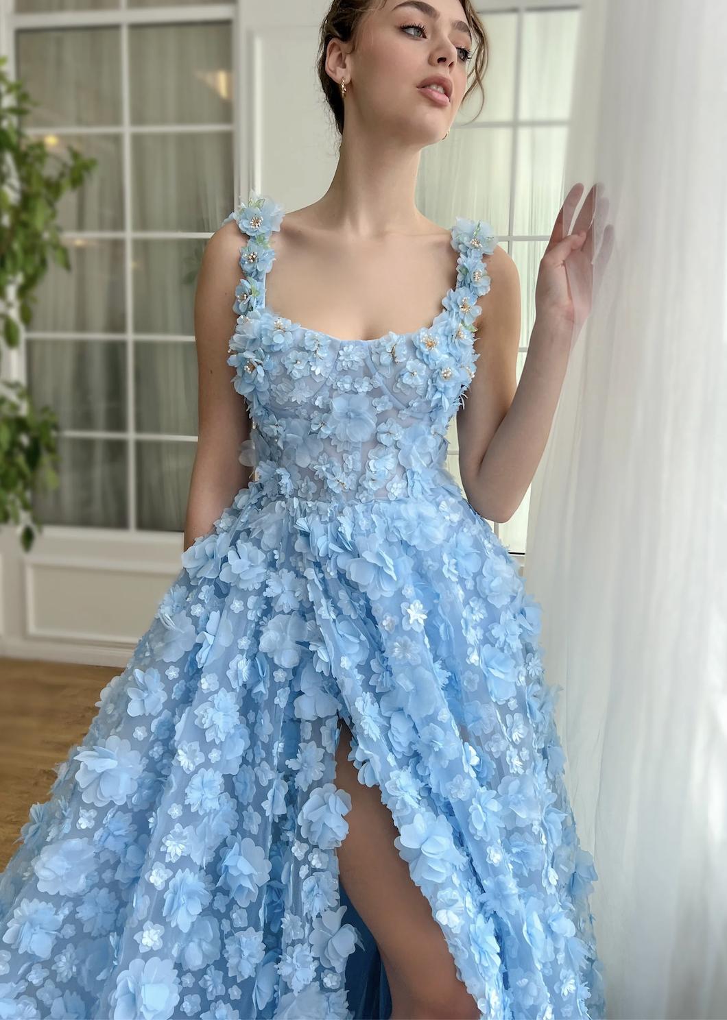 Blue Wedding Dresses: Beautiful Bridal Gowns for Your Something Blue ...