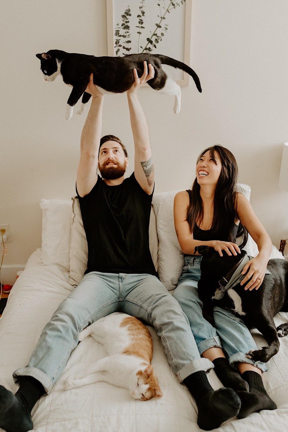 50 Unique Engagement Photo Ideas from Real Couples - hitched.co.uk