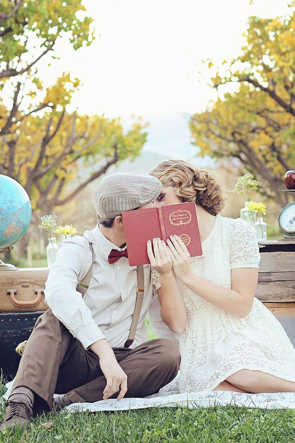 50 Unique Engagement Photo Ideas from Real Couples - hitched.co.uk