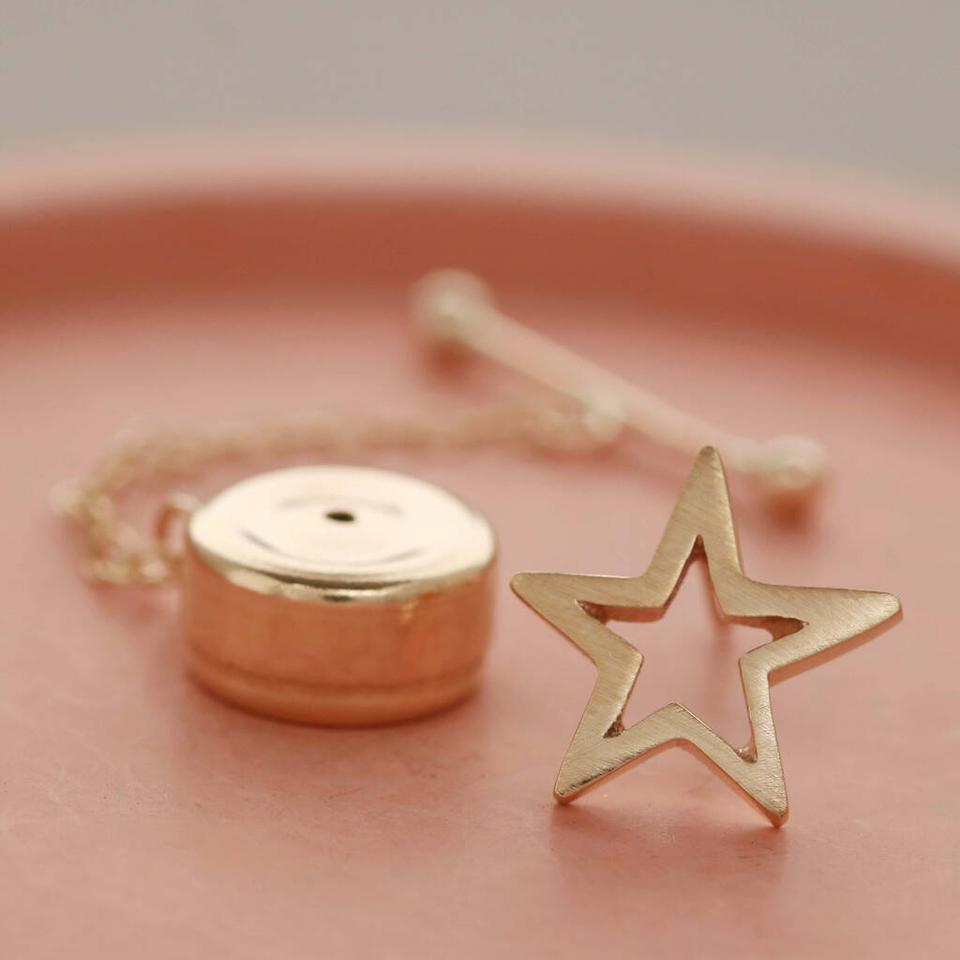 Celestial Wedding Ideas For a Star Themed Wedding - hitched.co.uk