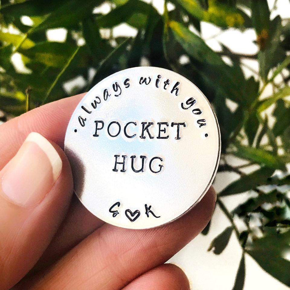 The 37 Best Long Distance Relationship Gifts 2021 - hitched.co.uk