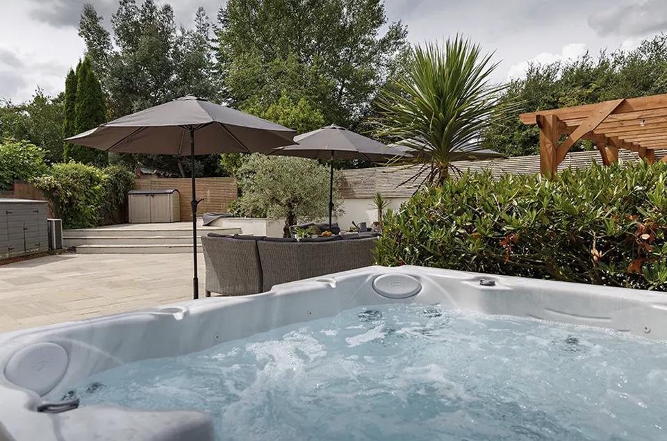 Best Hen Party Houses in the UK for the Ultimate Hen Weekend - hitched ...