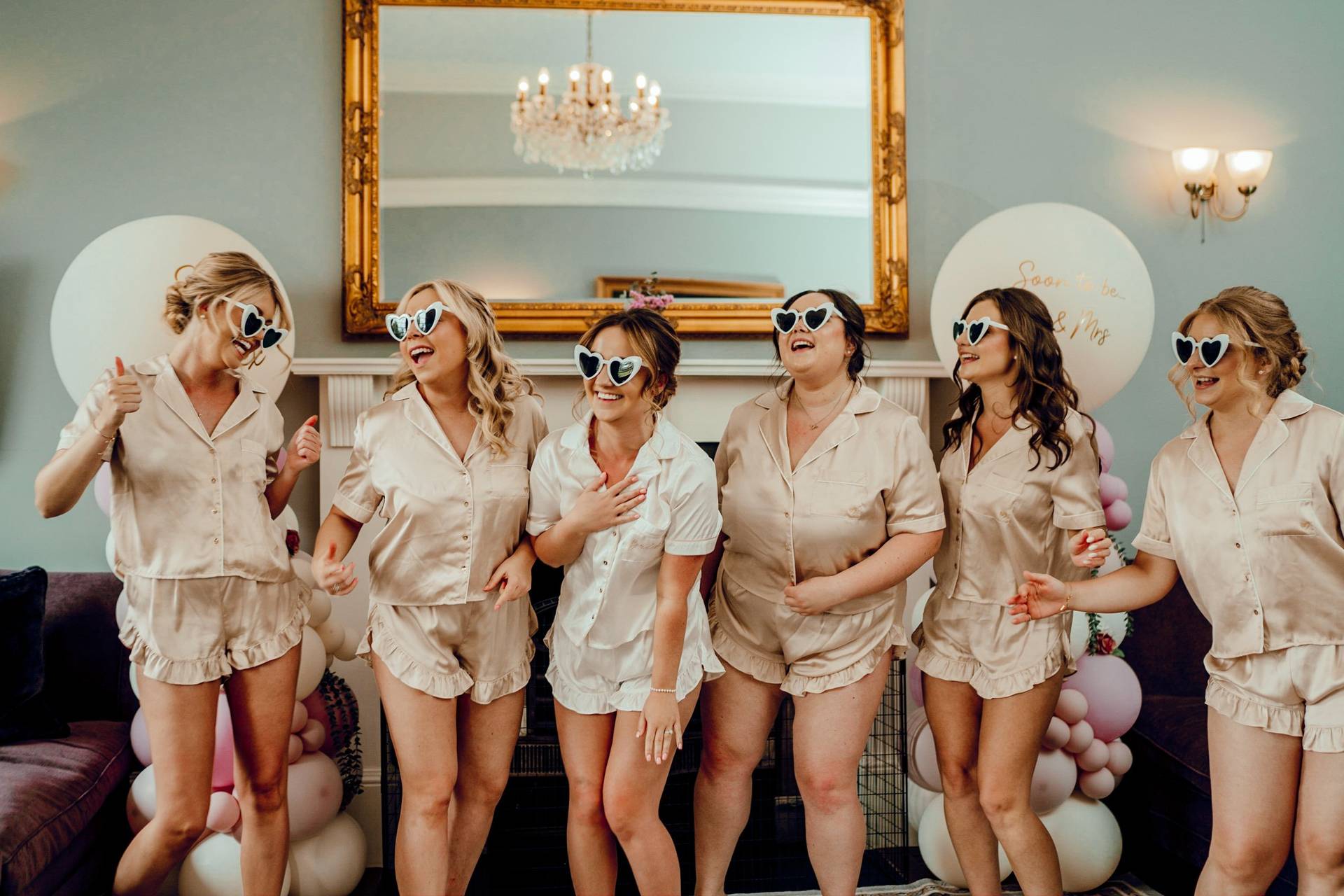 Bridesmaid Group Chat Names: Funny, Cute, Classy & Chaotic Names for ...