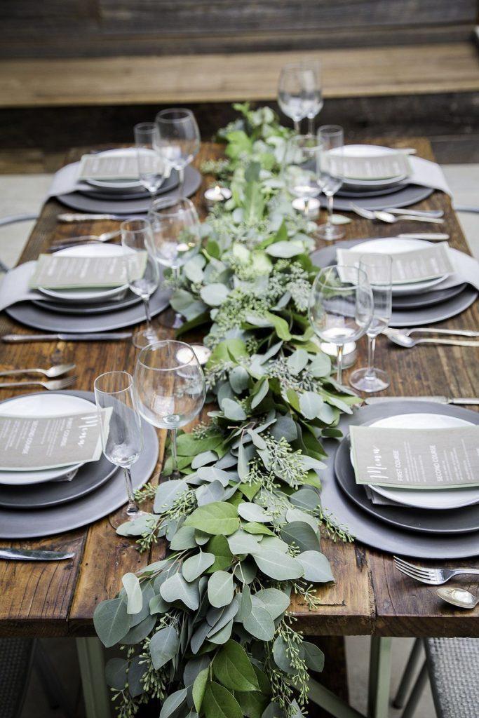 How to Make a Greenery Table Garland - hitched.co.uk