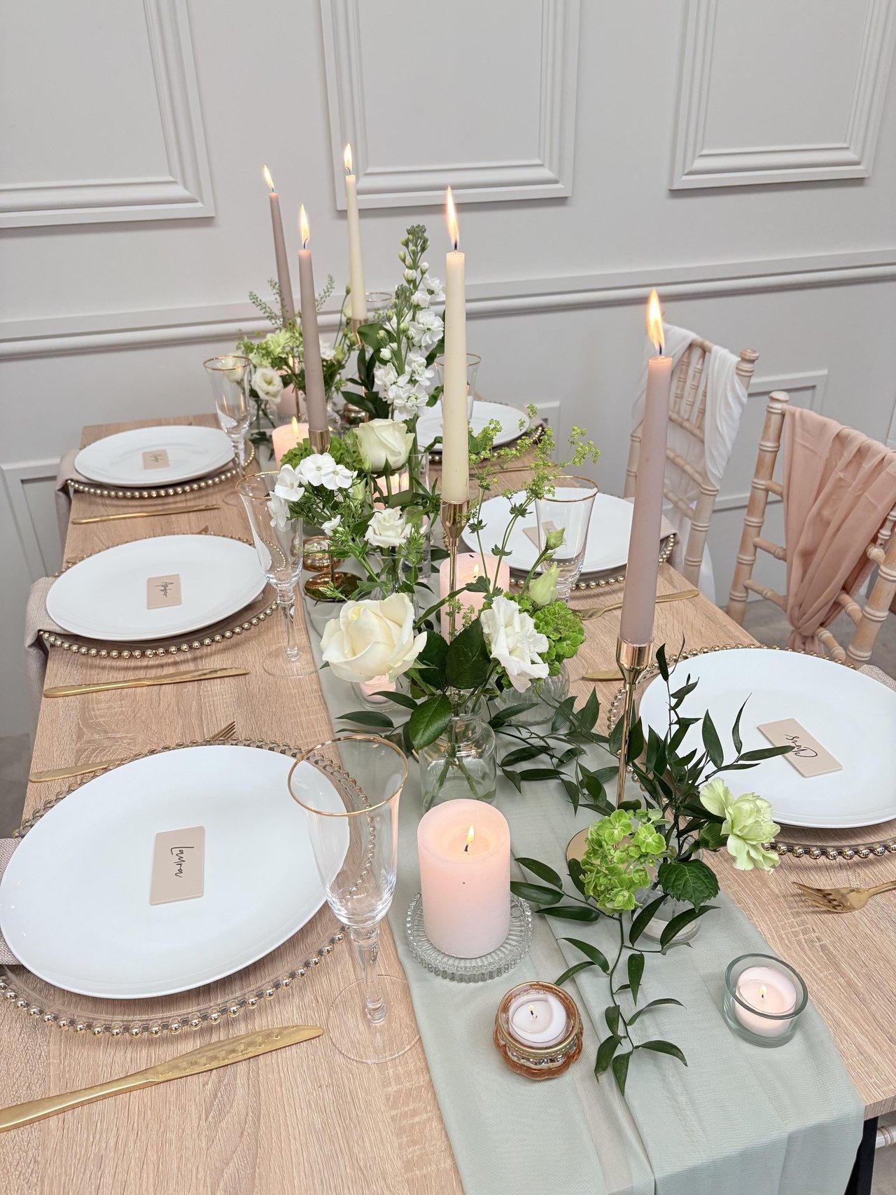 Wedding Place Settings Guide: Tips & Ideas for Your Tables - hitched.co.uk