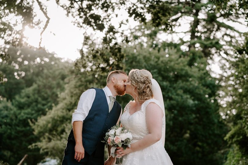 Josie Hooper Photography in Wiltshire - Wedding Photographers | hitched ...
