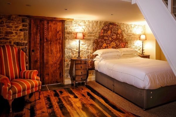 Gileston Manor Wedding Venue Fonmon, Vale Of Glamorgan | hitched.co.uk