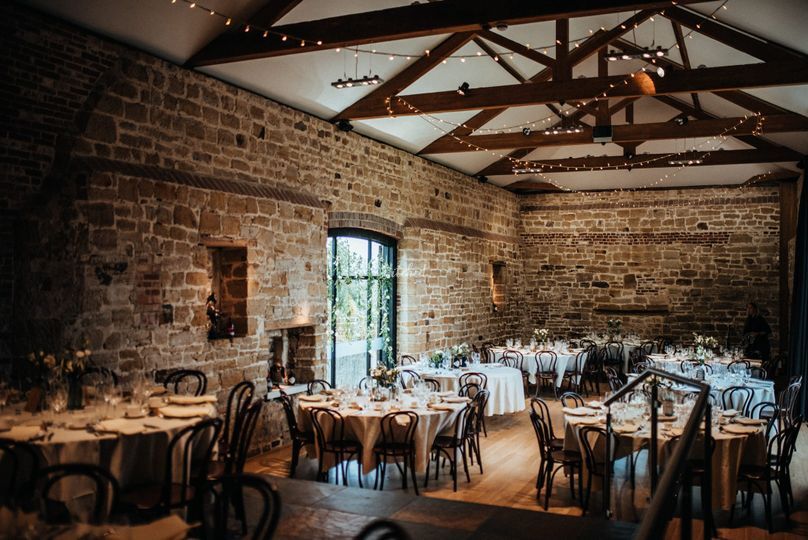 Hendall Manor Barns Wedding Venue Uckfield, East Sussex | hitched.co.uk