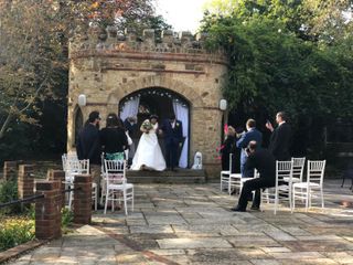 The Ravenswood Wedding Venue East Grinstead, West Sussex | hitched.co.uk