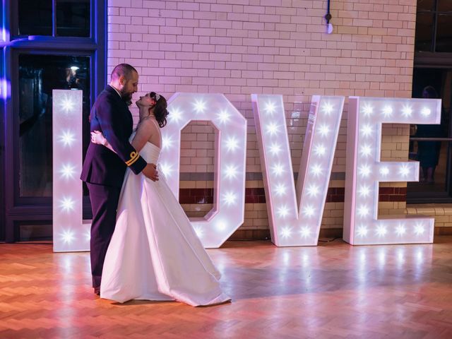Simon and Amy's Wedding in Newark, Nottinghamshire | hitched.co.uk