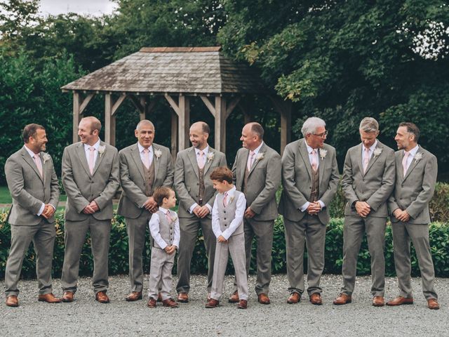 Daniel Nott and Emma Rogers's Wedding in Liskeard, Cornwall | hitched.co.uk