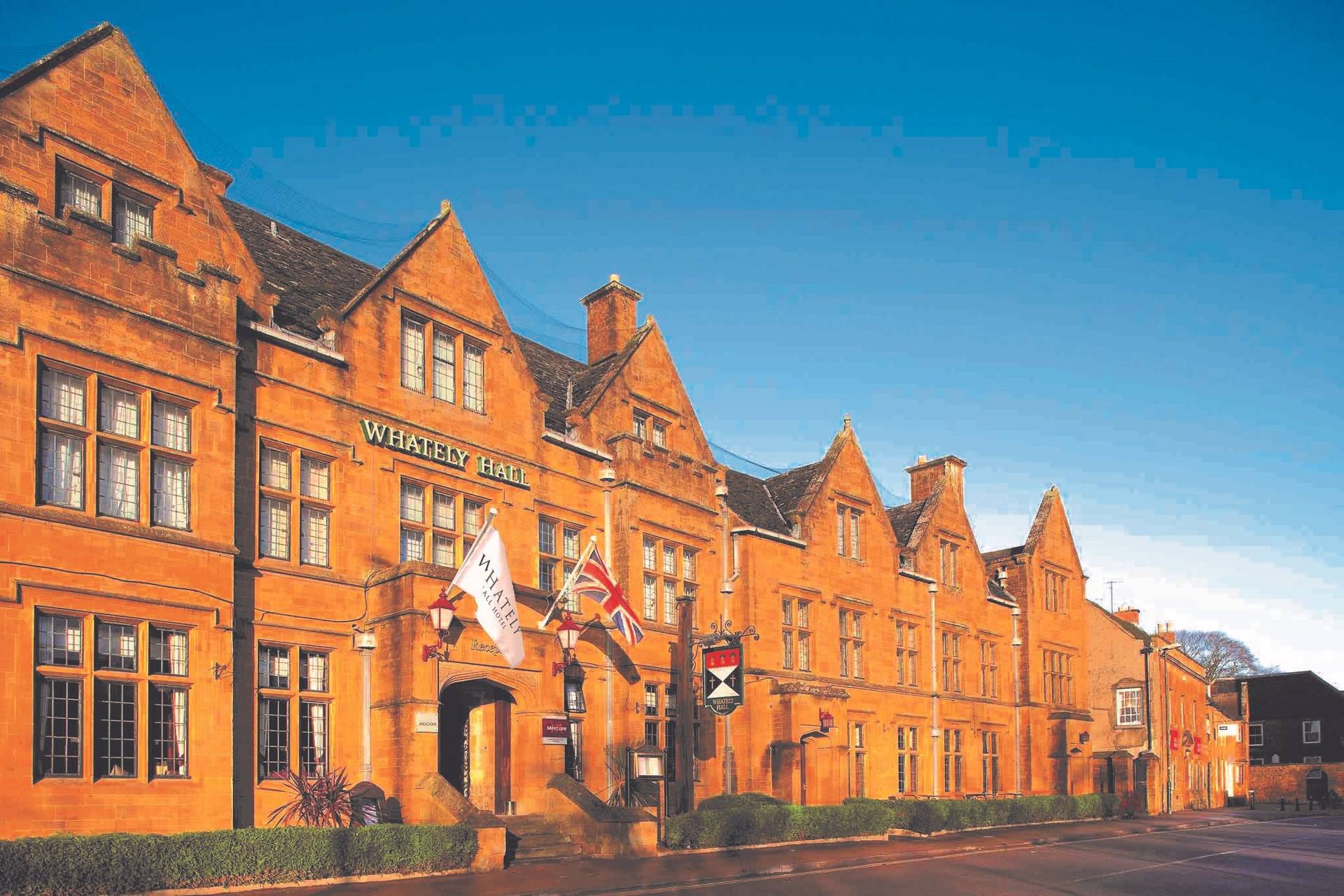 Whately Hall Hotel Wedding Venue Williamscot, Oxfordshire | hitched.co.uk