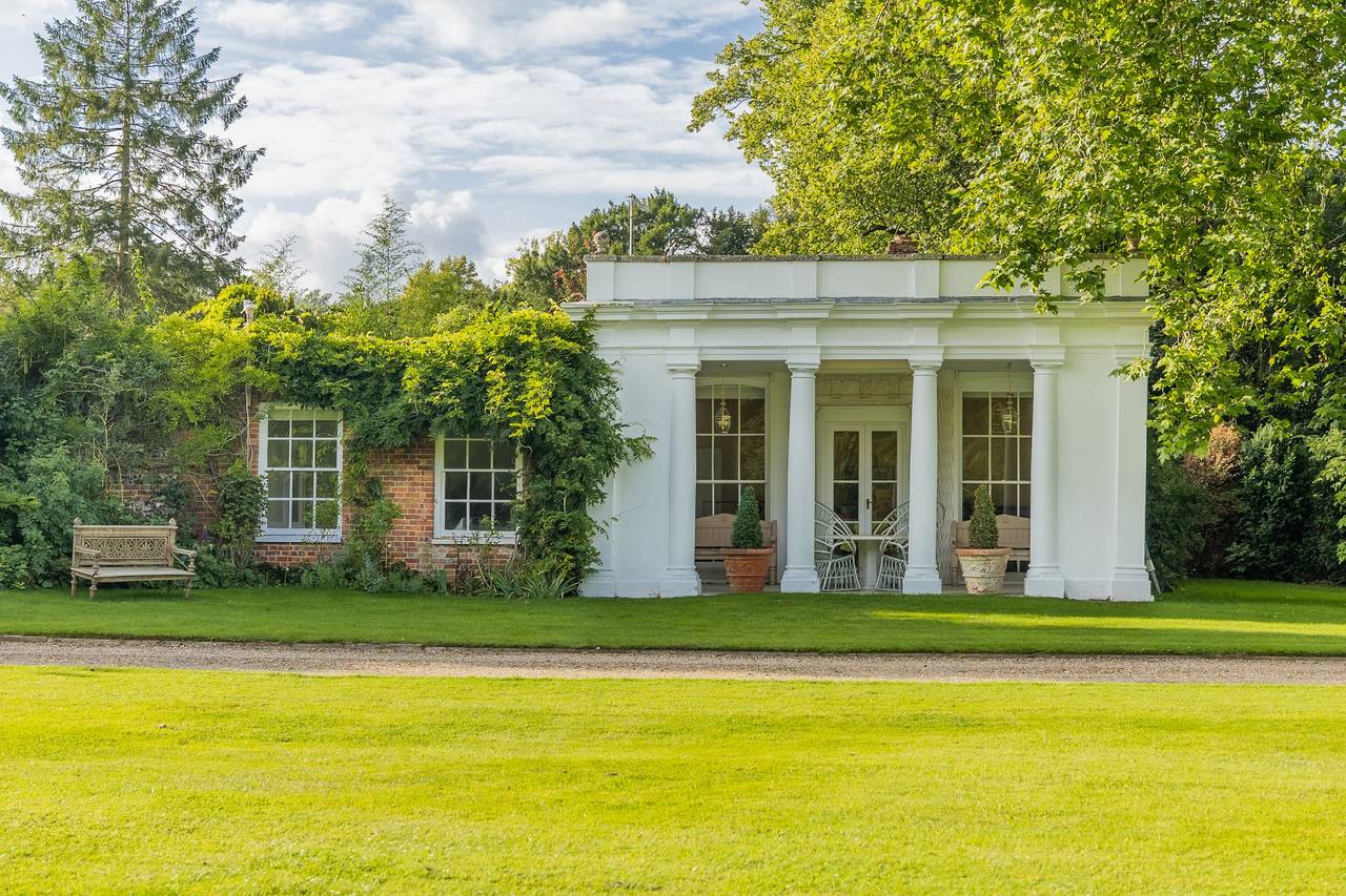 Avington Park Wedding Venue Winchester, Hampshire | hitched.co.uk