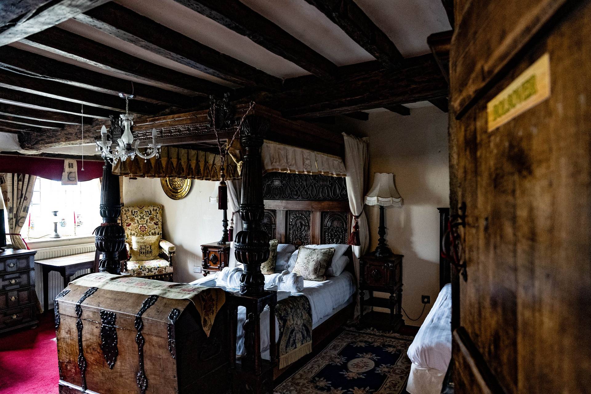 Hagg Hill Hall in Chesterfield, Derbyshire - Updated prices | hitched.co.uk