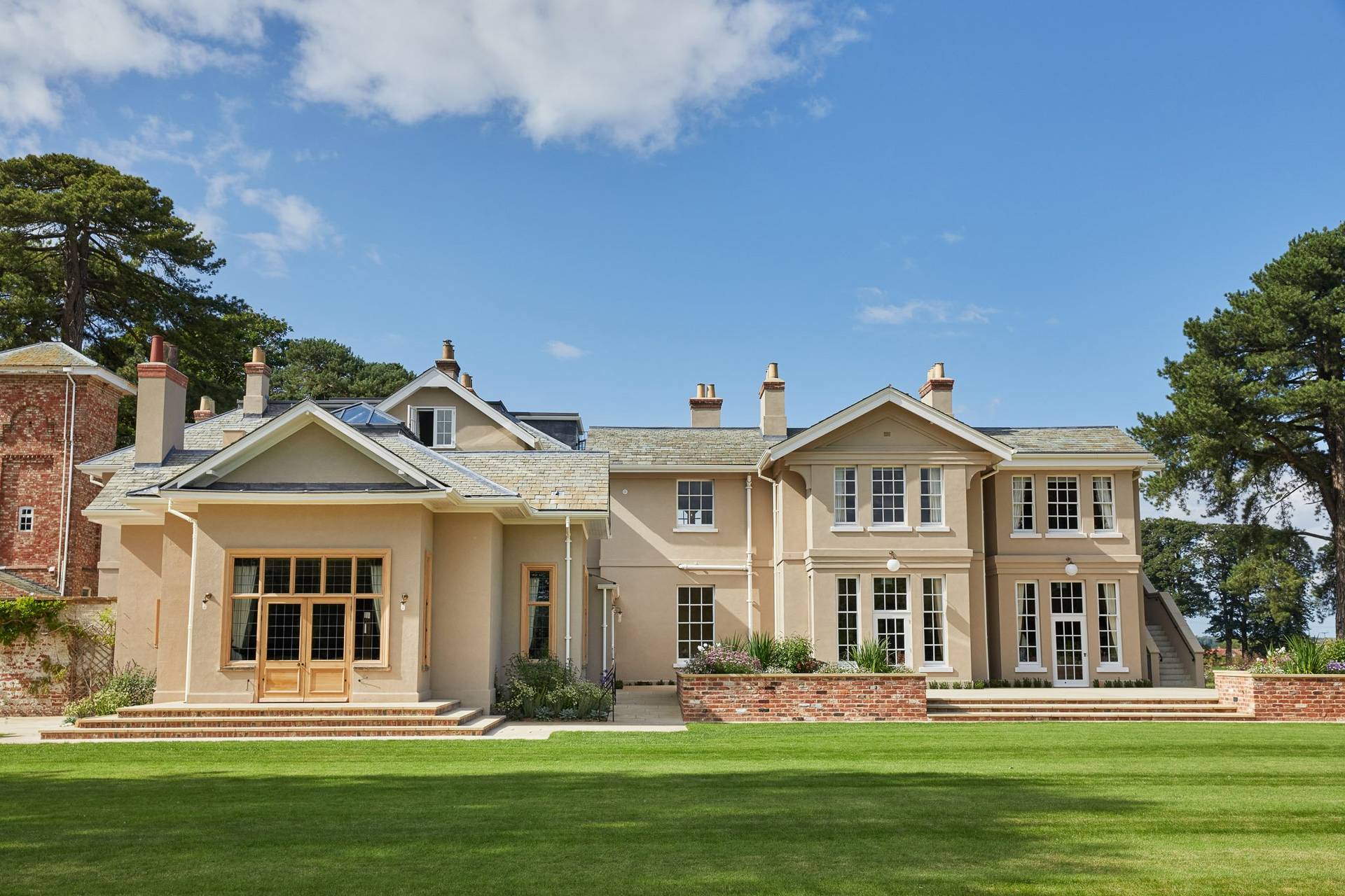 Burtonfields Hall in York, North Yorkshire - Updated prices | hitched.co.uk