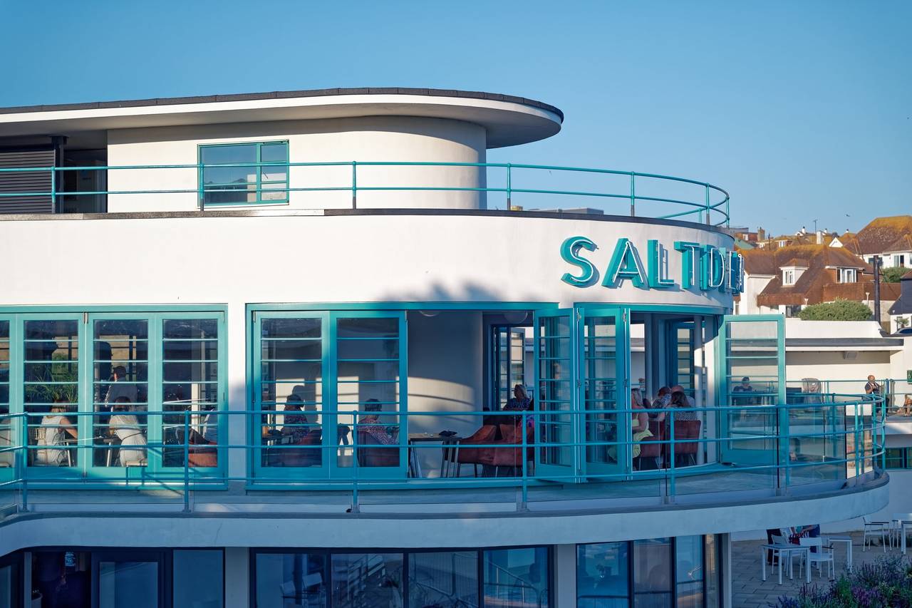 Saltdean Lido in Brighton, East Sussex - Updated prices | hitched.co.uk