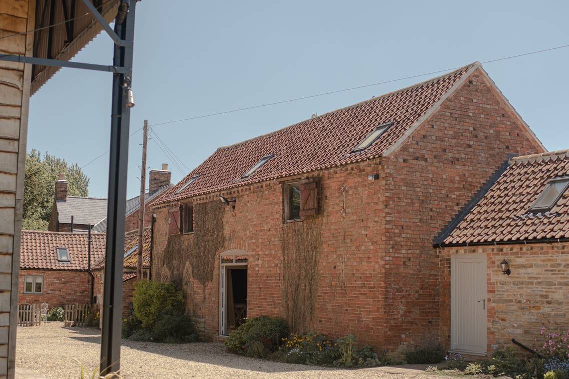 Oddhouse Farm in Nottingham, Nottinghamshire - Updated prices | hitched ...