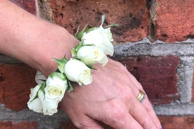Flower Connection UK in Reading, Berkshire - Updated prices | hitched.co.uk