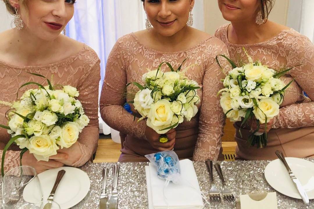 Flower Connection UK in Reading, Berkshire - Updated prices | hitched.co.uk