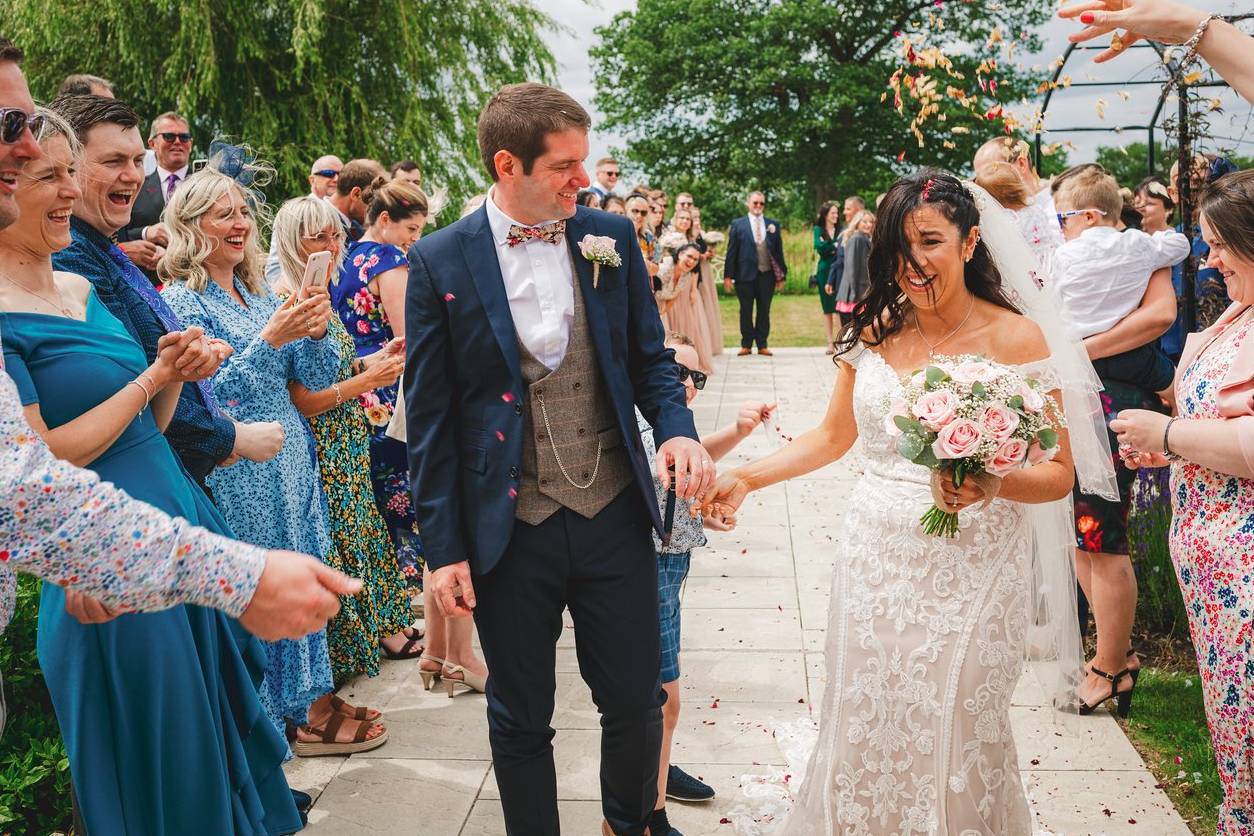 Little Green Wedding Barn in Thrandeston, Norfolk - Updated prices ...