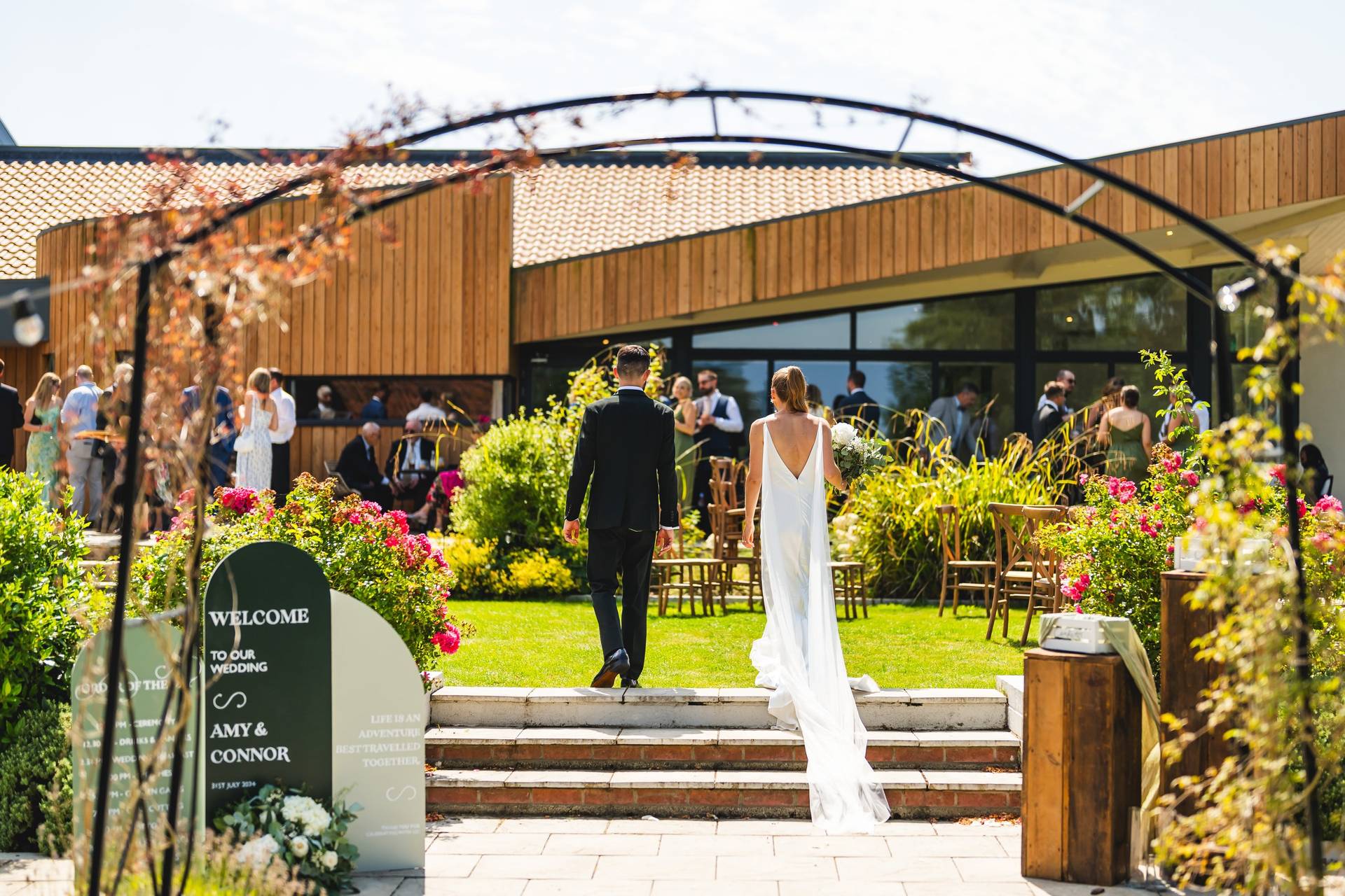 Little Green Wedding Barn in Thrandeston, Norfolk - Updated prices ...