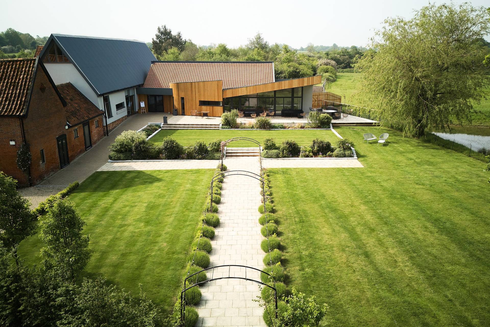 Little Green Wedding Barn in Thrandeston, Norfolk - Updated prices ...