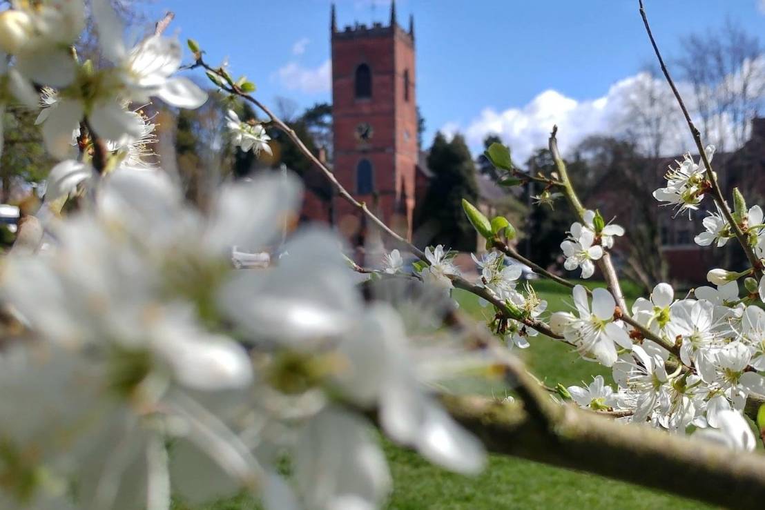 St Bartholomew's Church Penn in Wolverhampton, West Midlands - Updated ...