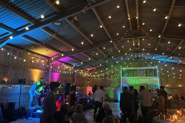 Outer Scarrabine barn in Wadebridge, Cornwall - Updated prices ...