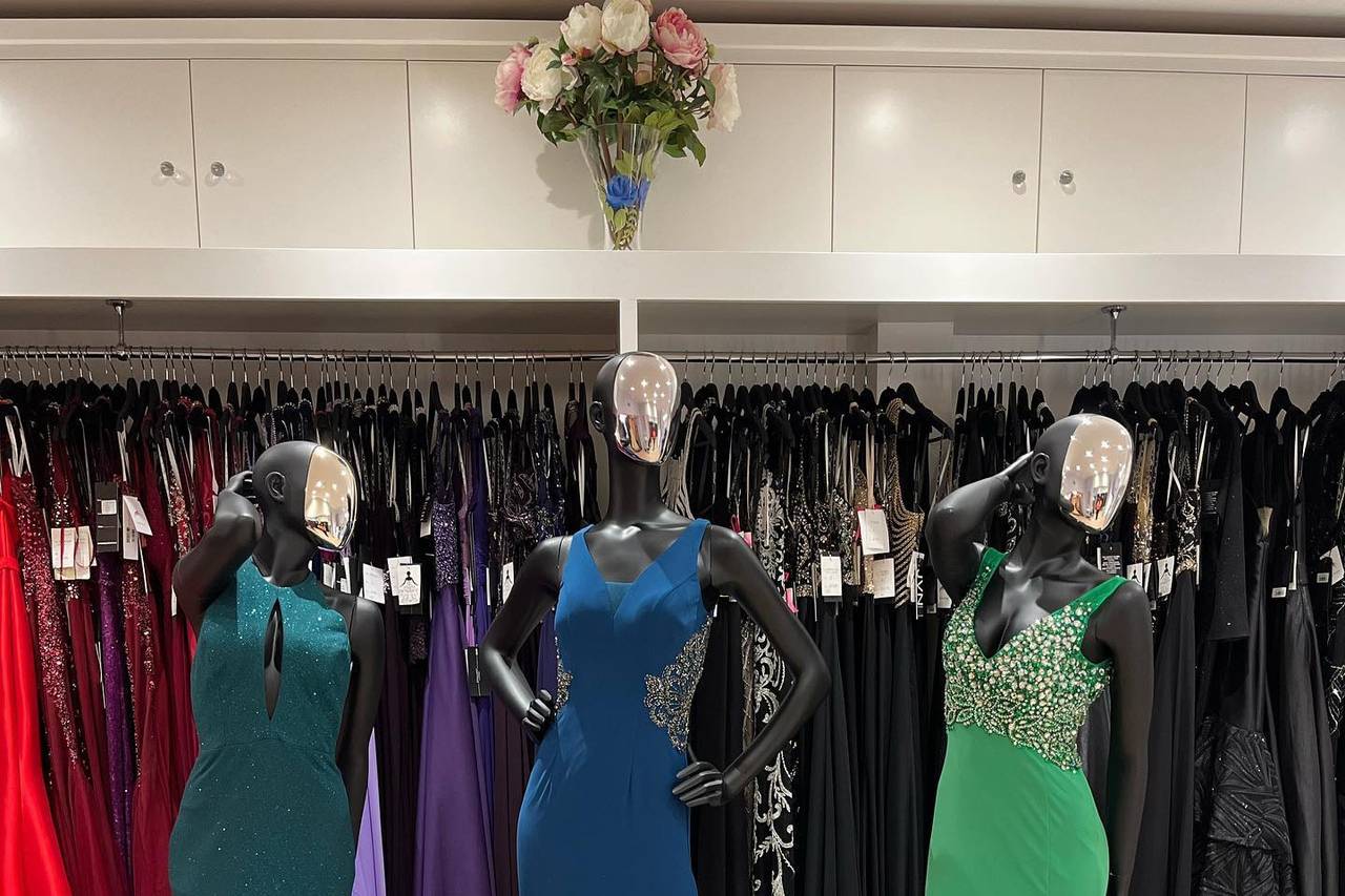 Posh Frocks in Rickmansworth, Hertfordshire - Updated prices | hitched ...