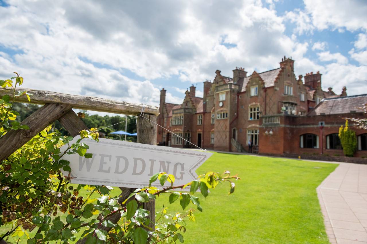The Warren Hayes Bromley, Kent - Updated prices | hitched.co.uk