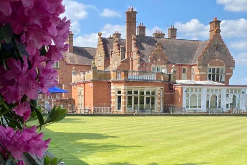 The Warren Hayes in Bromley, Kent - Updated prices | hitched.co.uk
