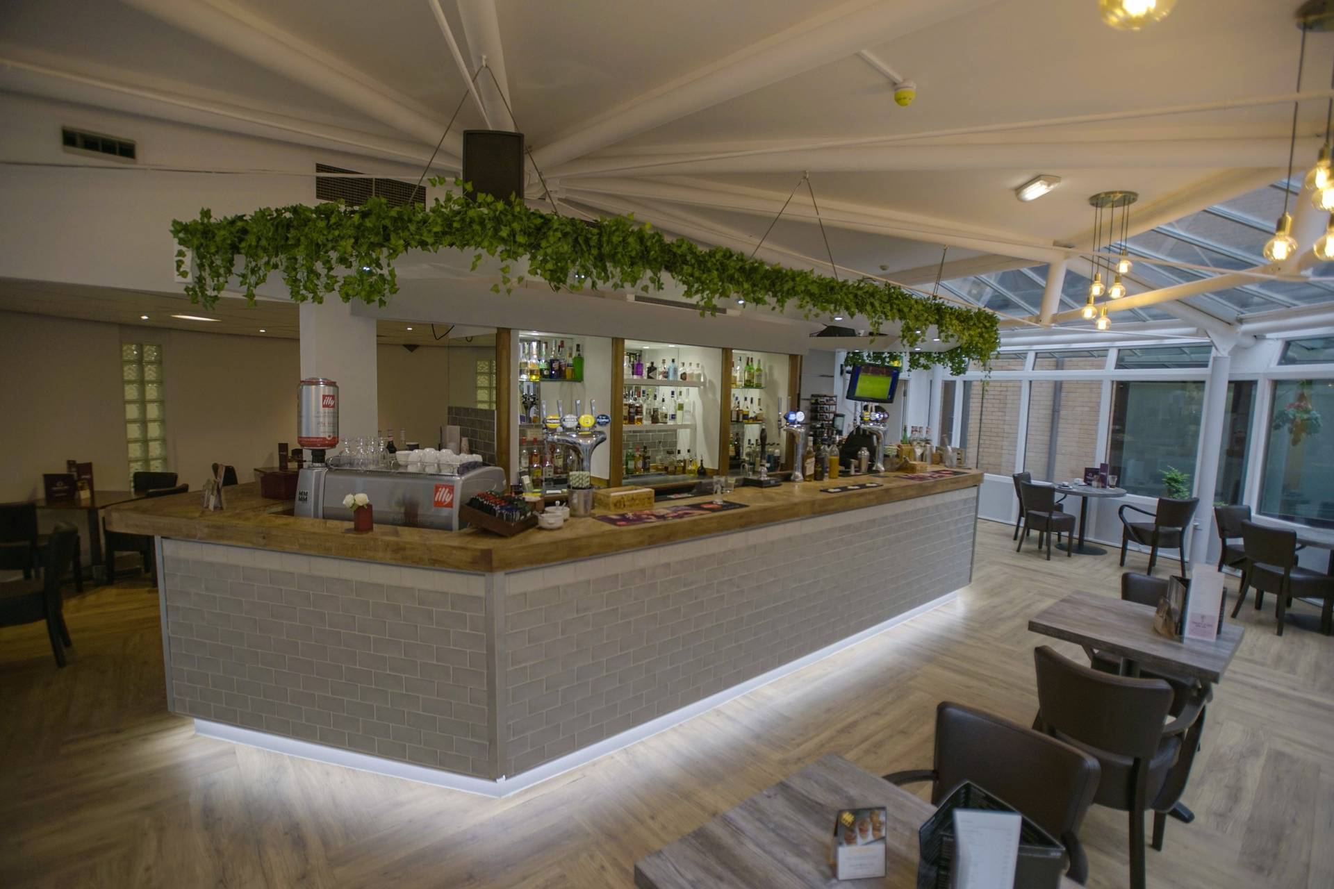 The Pendulum Hotel in Deansgate, Greater Manchester - Updated prices ...