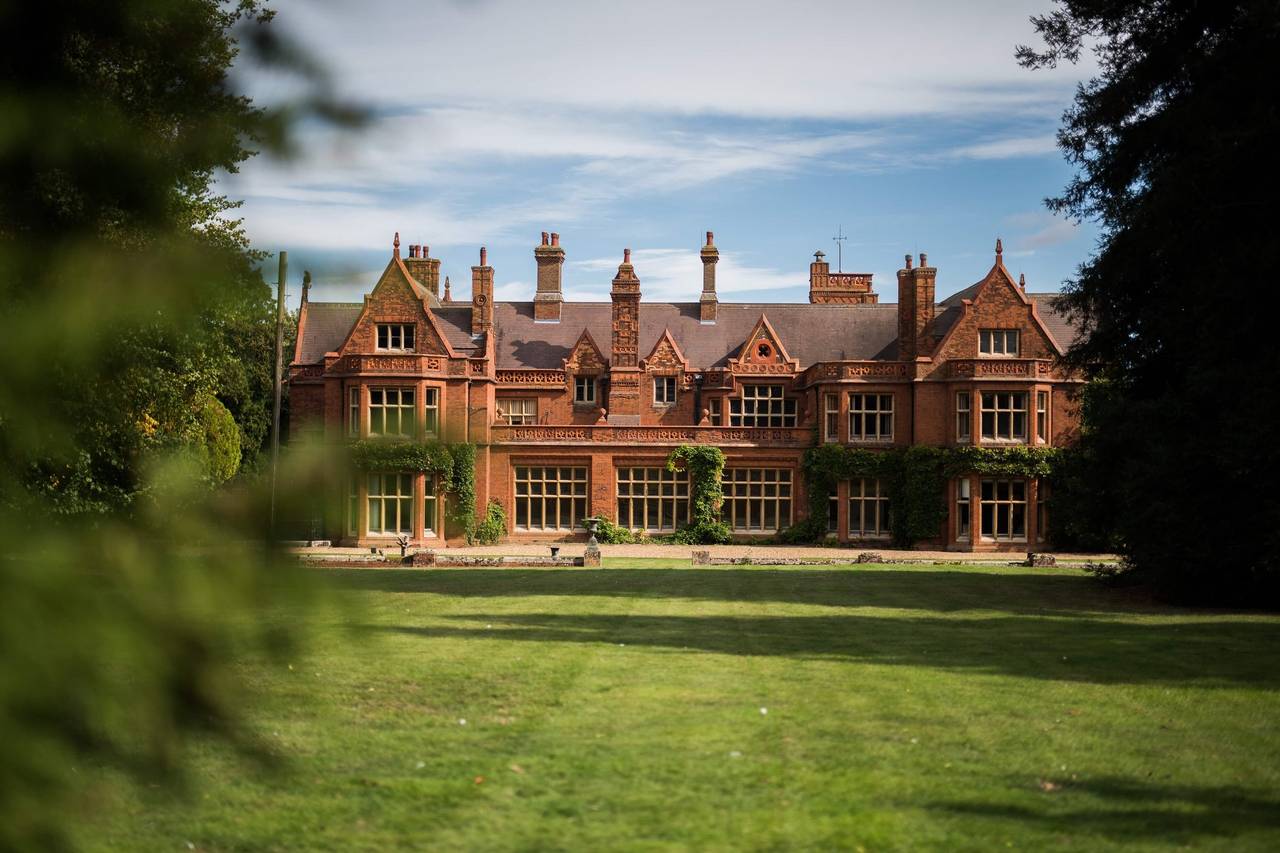 Holmewood Hall Stilton, Cambridgeshire - Updated prices | hitched.co.uk