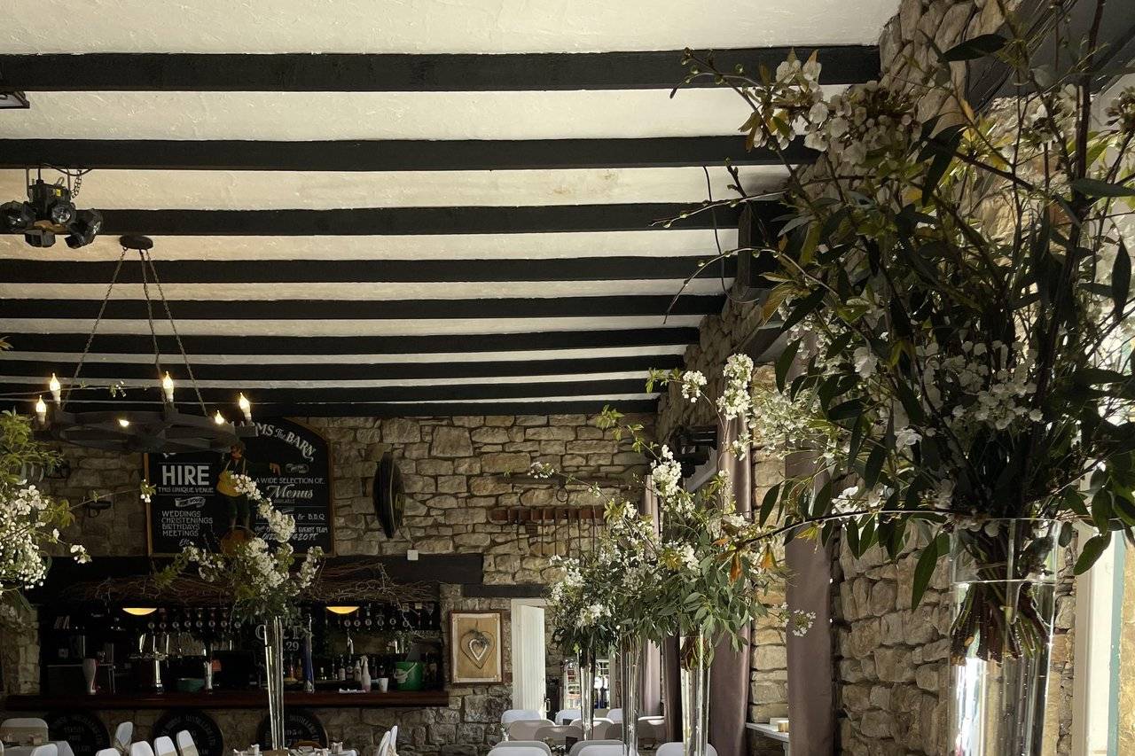 Rockingham Arms in Wentworth, South Yorkshire - Updated prices ...