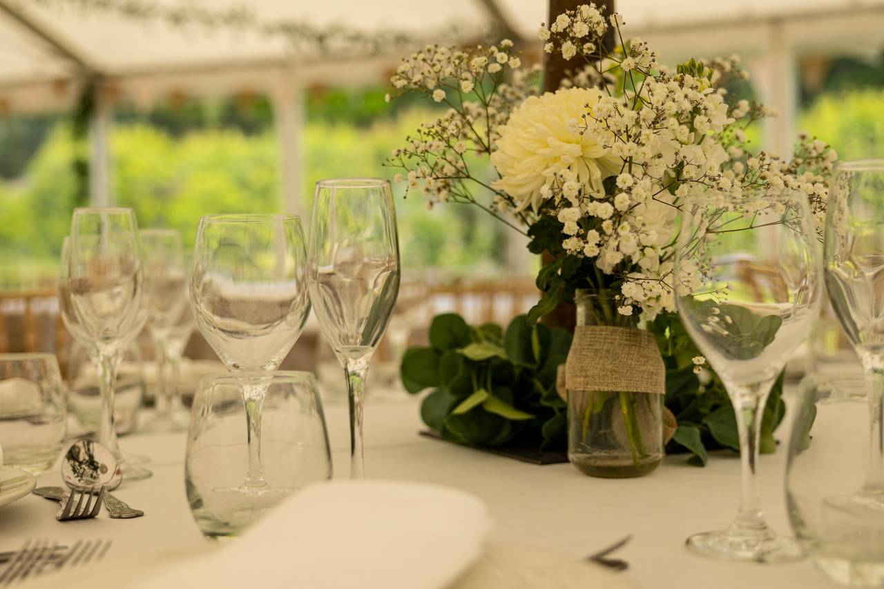 Highden Estate in Horsham, West Sussex - Updated prices | hitched.co.uk
