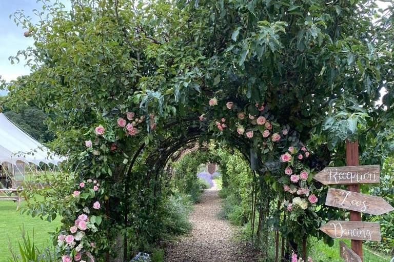 Highden Estate in Horsham, West Sussex - Updated prices | hitched.co.uk