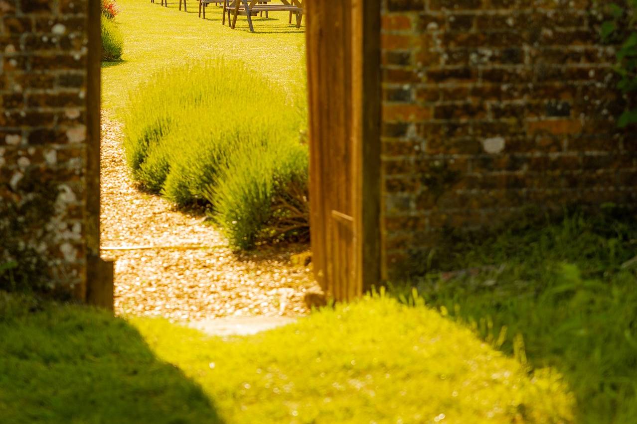 Highden Estate in Horsham, West Sussex - Updated prices | hitched.co.uk