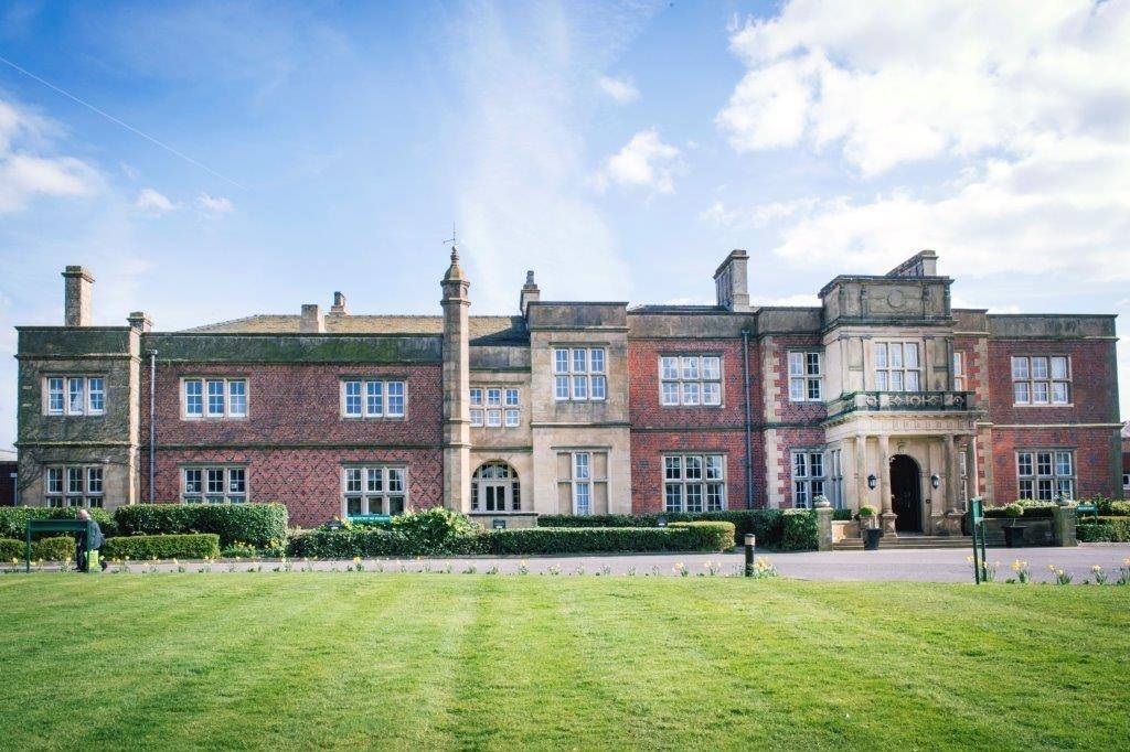 Larkspur Lodge Wedding Venue Knutsford, Cheshire | hitched.co.uk