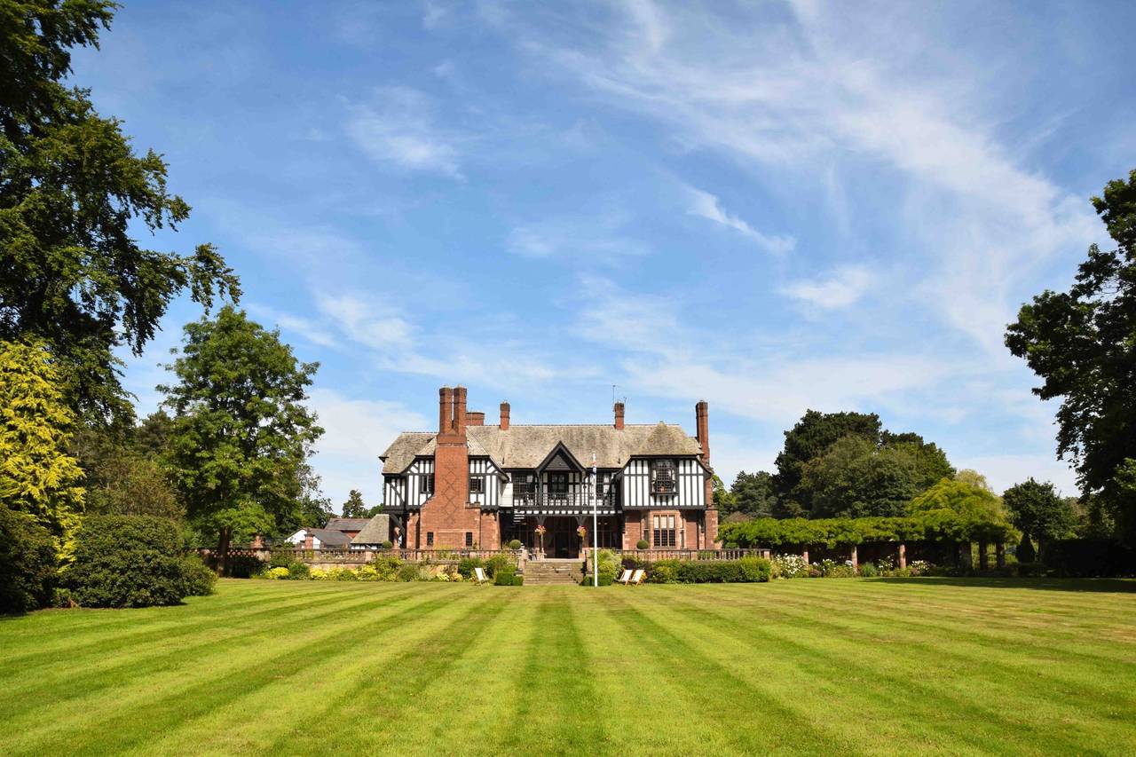 Inglewood in Puddington, Cheshire - Updated prices | hitched.co.uk