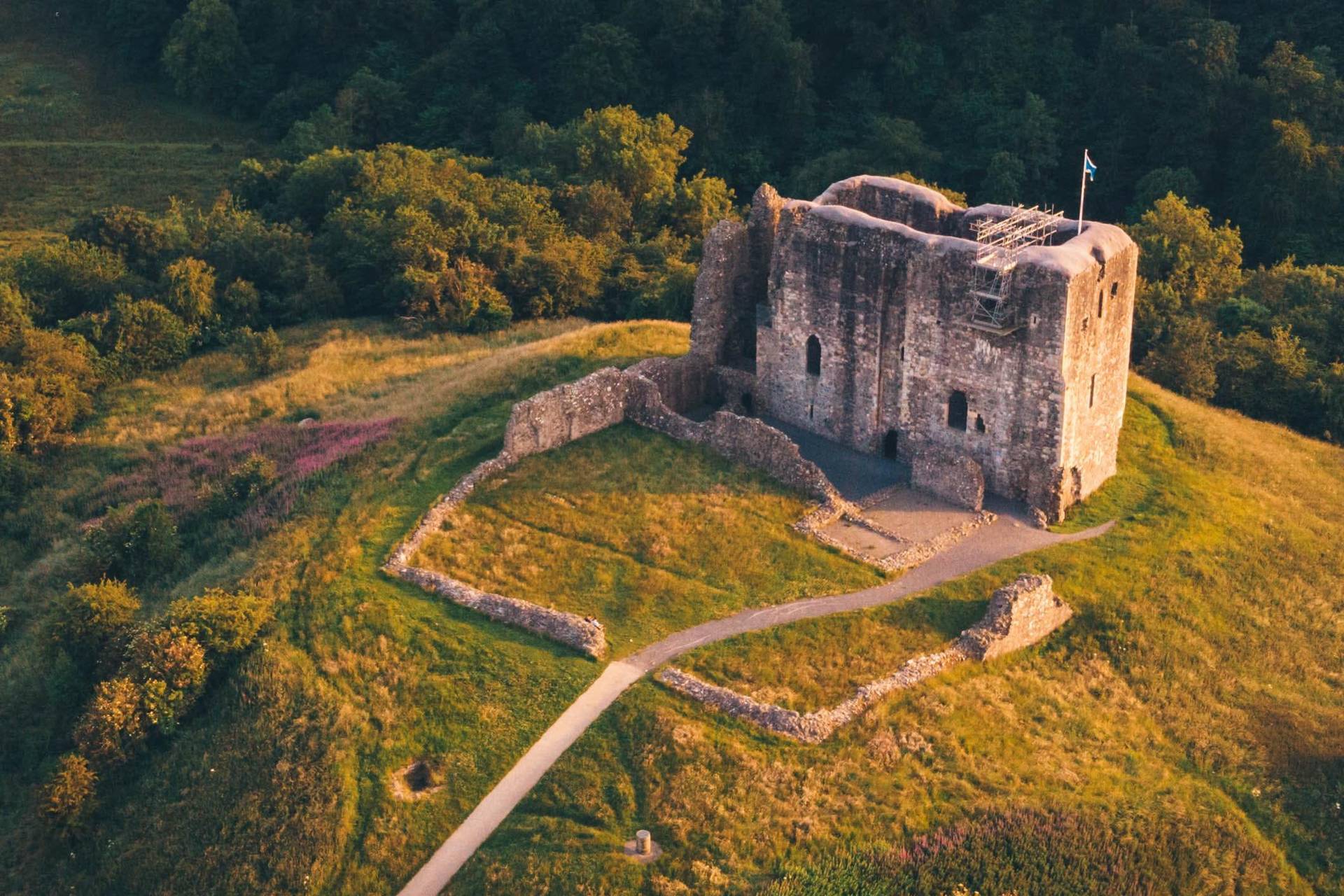 Dundonald Castle in Kilmarnock, Dumfries Galloway & Ayrshire - Updated ...