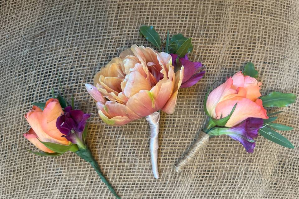 Amy Carlile Flowers in Surrey - Wedding Florists | hitched.co.uk