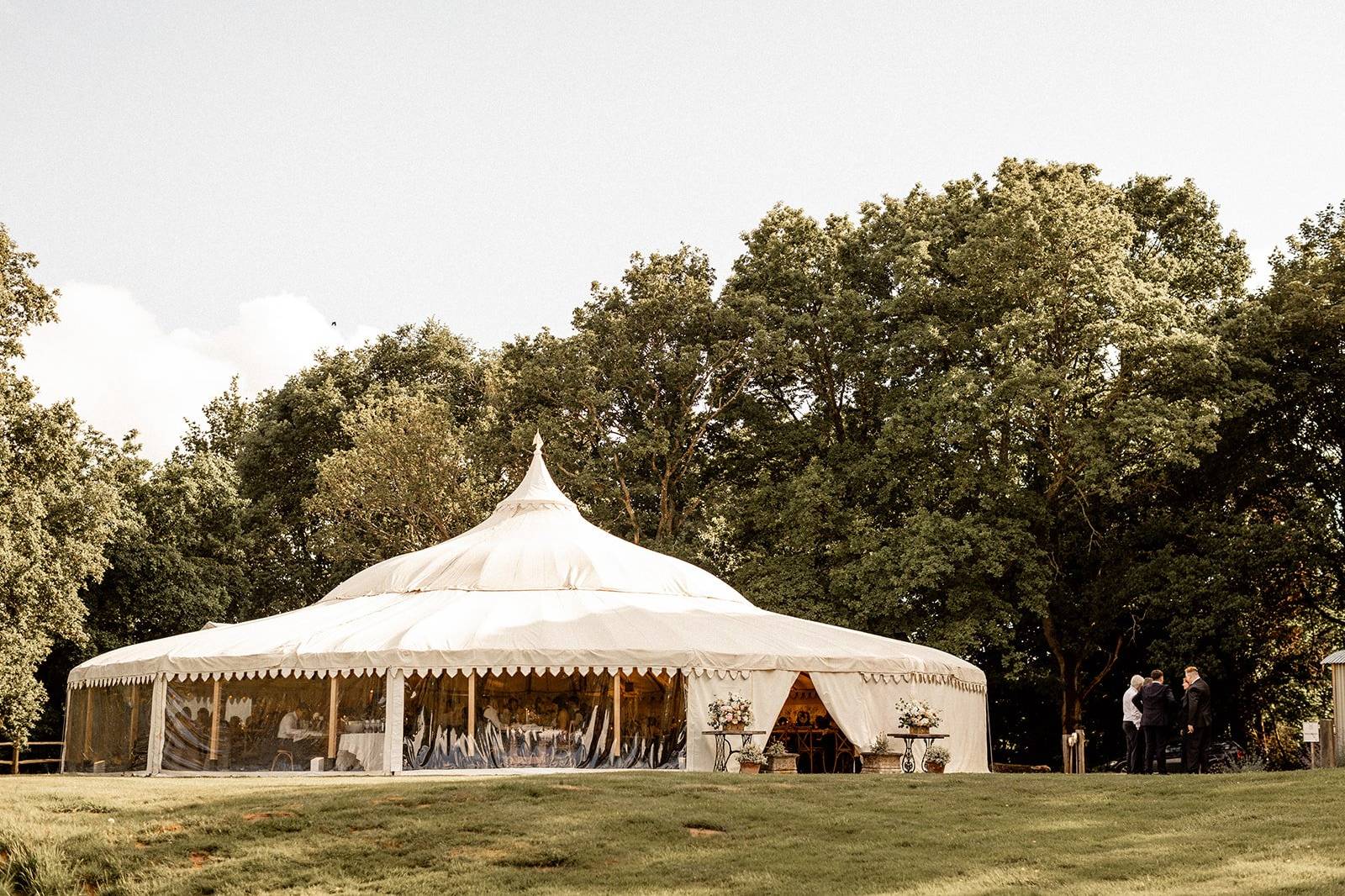 The Beacon in Tunbridge Wells, Kent - Updated prices | hitched.co.uk