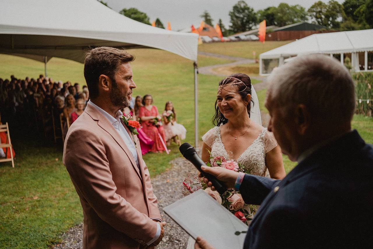 Clawdd Offa Farm Wedding Venue Flint, Flintshire | hitched.co.uk