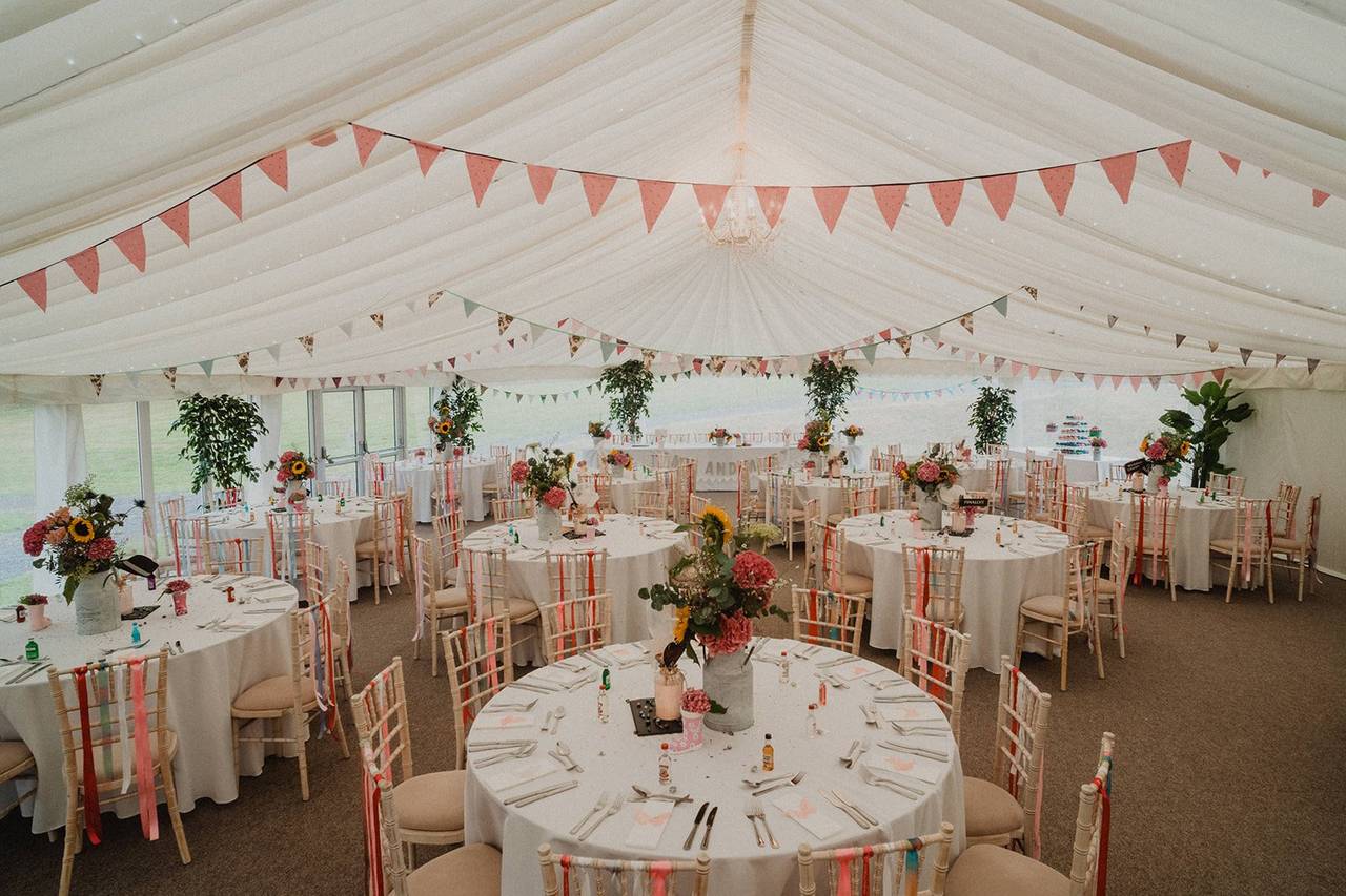 Clawdd Offa Farm Wedding Venue Chester, Cheshire | hitched.co.uk