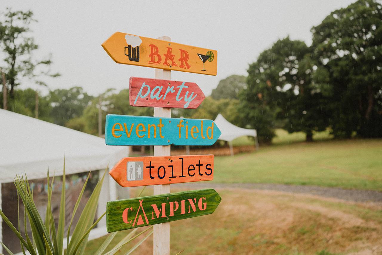 Clawdd Offa Farm Wedding Venue Flint, Flintshire | hitched.co.uk