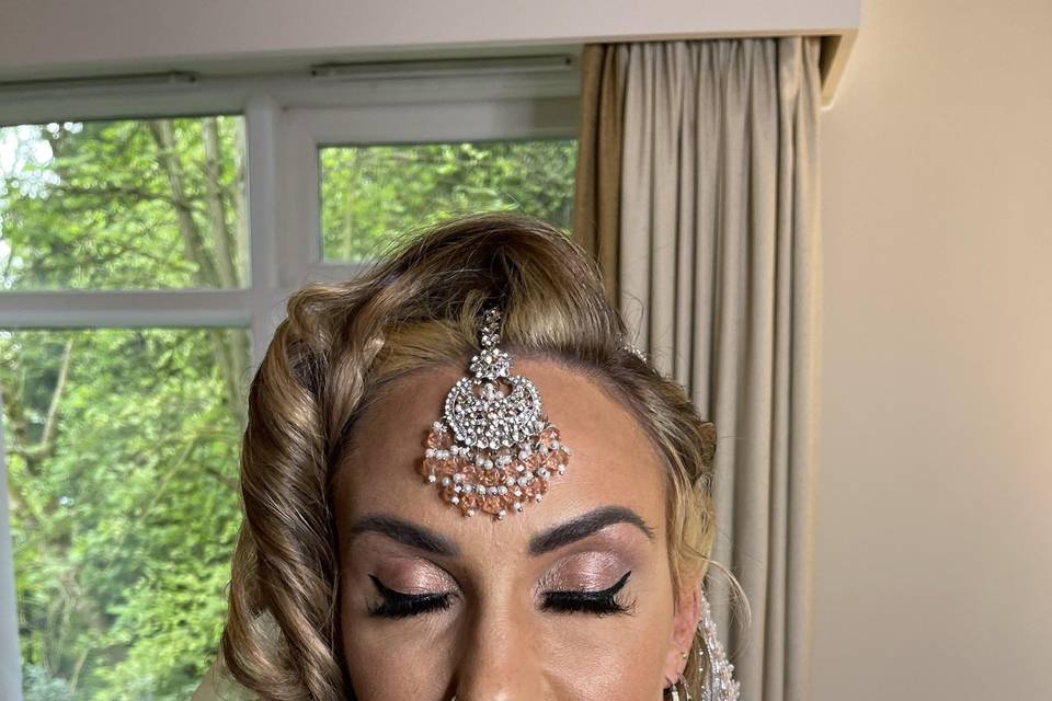 The 10 Best Beauty, Hair & Make Up in Huddersfield | hitched.co.uk