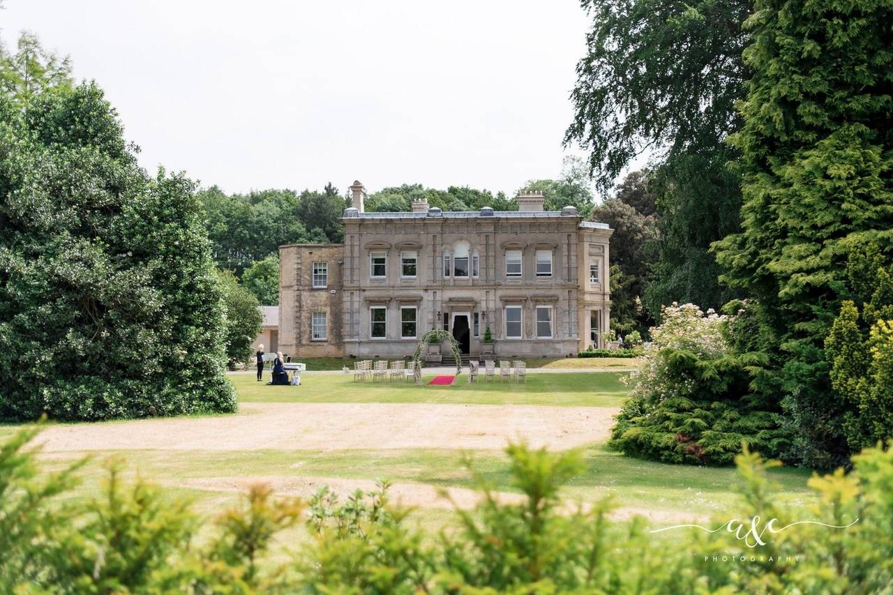 Cleatham Hall in Gainsborough, Lincolnshire - Updated prices | hitched ...