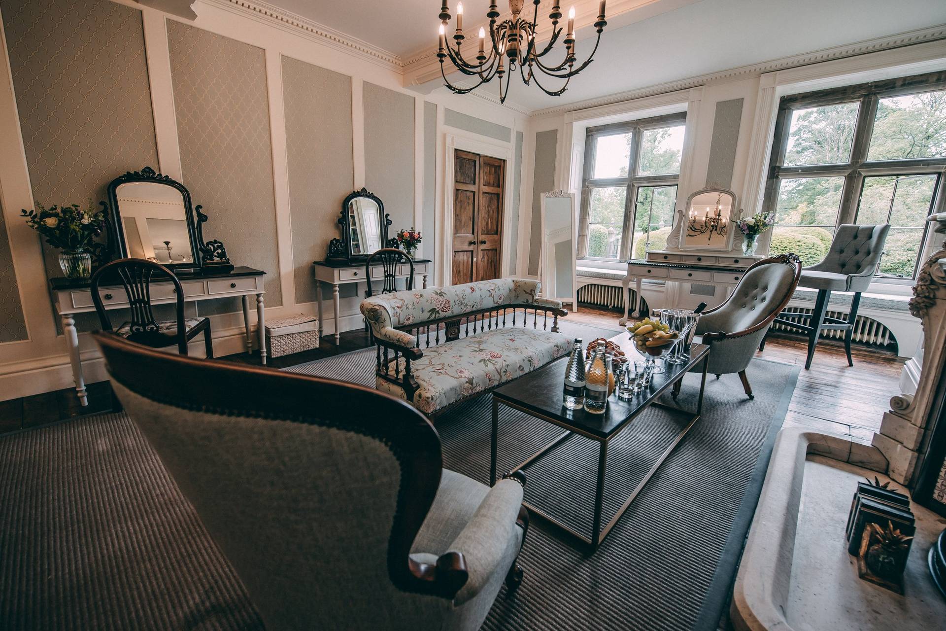 Soughton Hall Northop Hall, Flintshire - Updated prices | hitched.co.uk