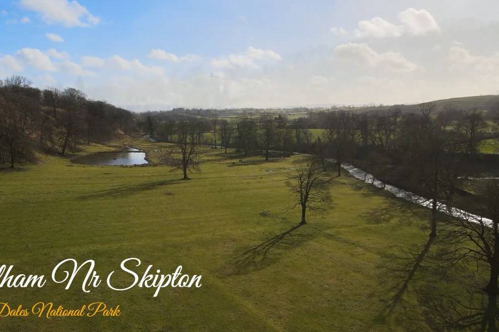 Hanlith Hall in Skipton, North Yorkshire - Updated prices | hitched.co.uk