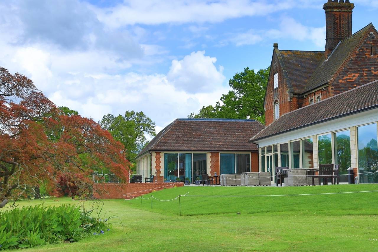 Brickendon Grange Golf Club in Hertford, Hertfordshire - Updated prices ...